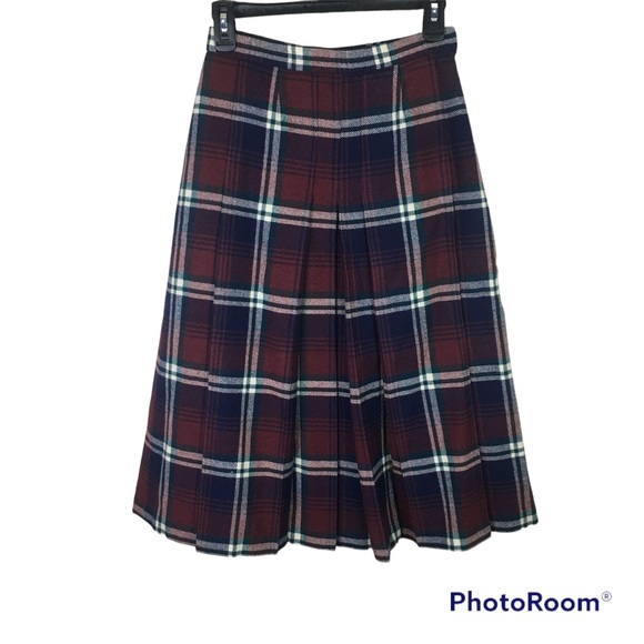 Vintage | Skirts | Vintage Lairdportch Scottish Wool Plaid Pleated Midi ...